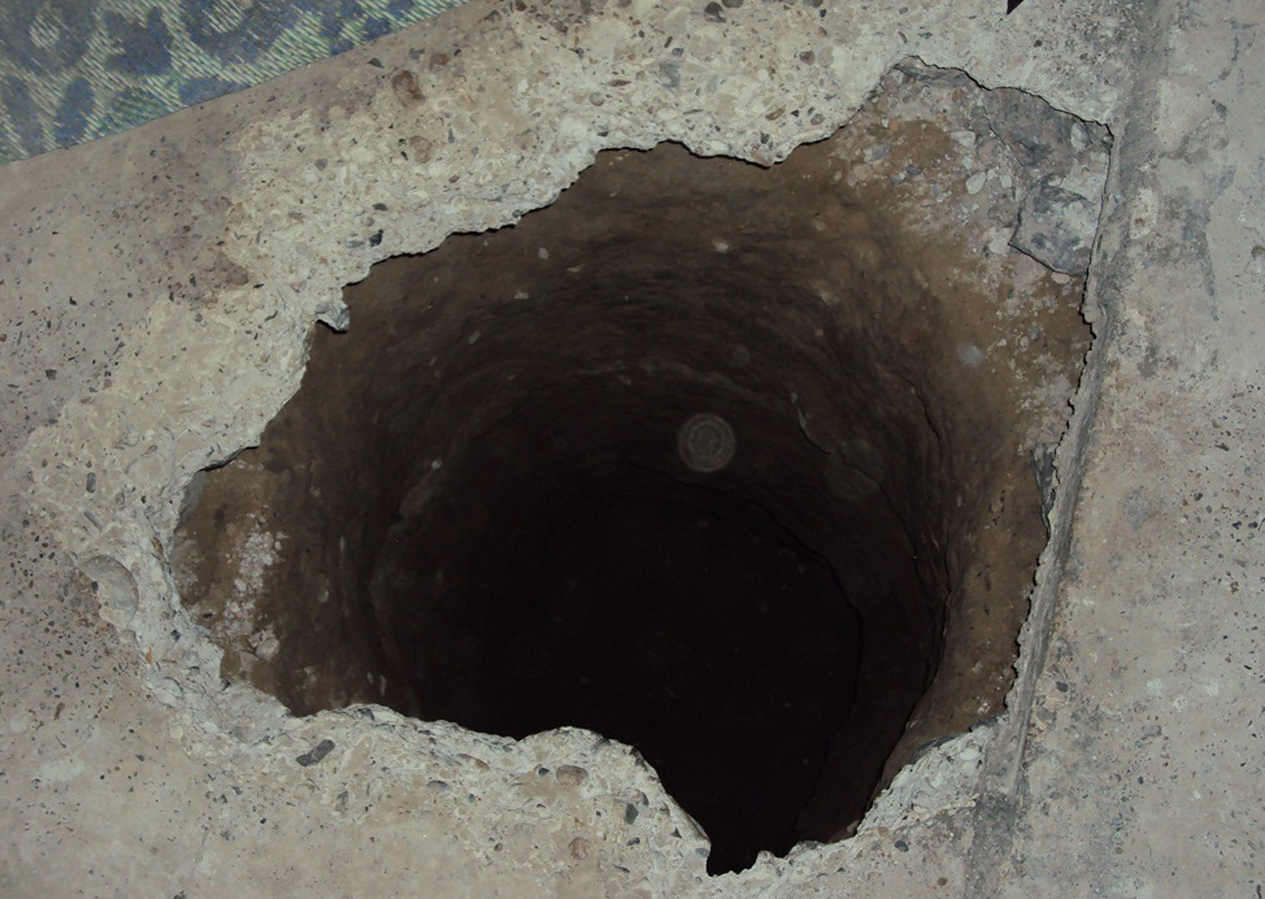 Prison Escape Hole