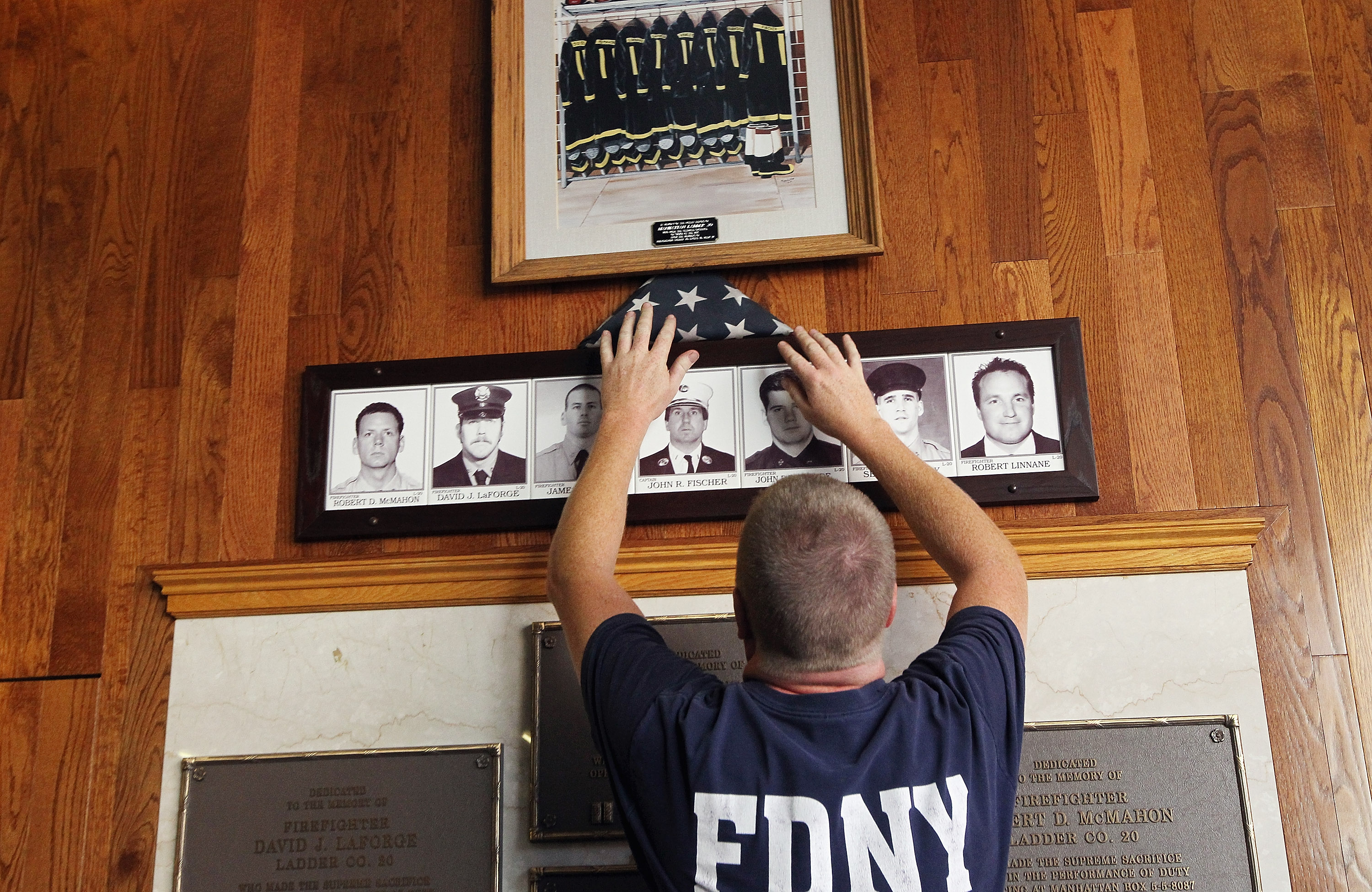 Fake firefighter apologizes for pretending to be an FDNY 9/11 hero ...