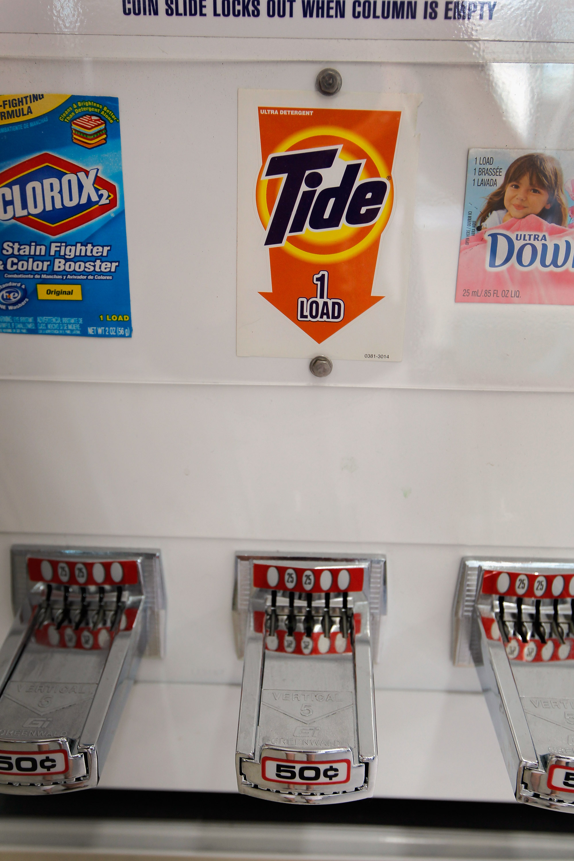 Laundry detergent pods mistaken for candy, companies make changes - The ...