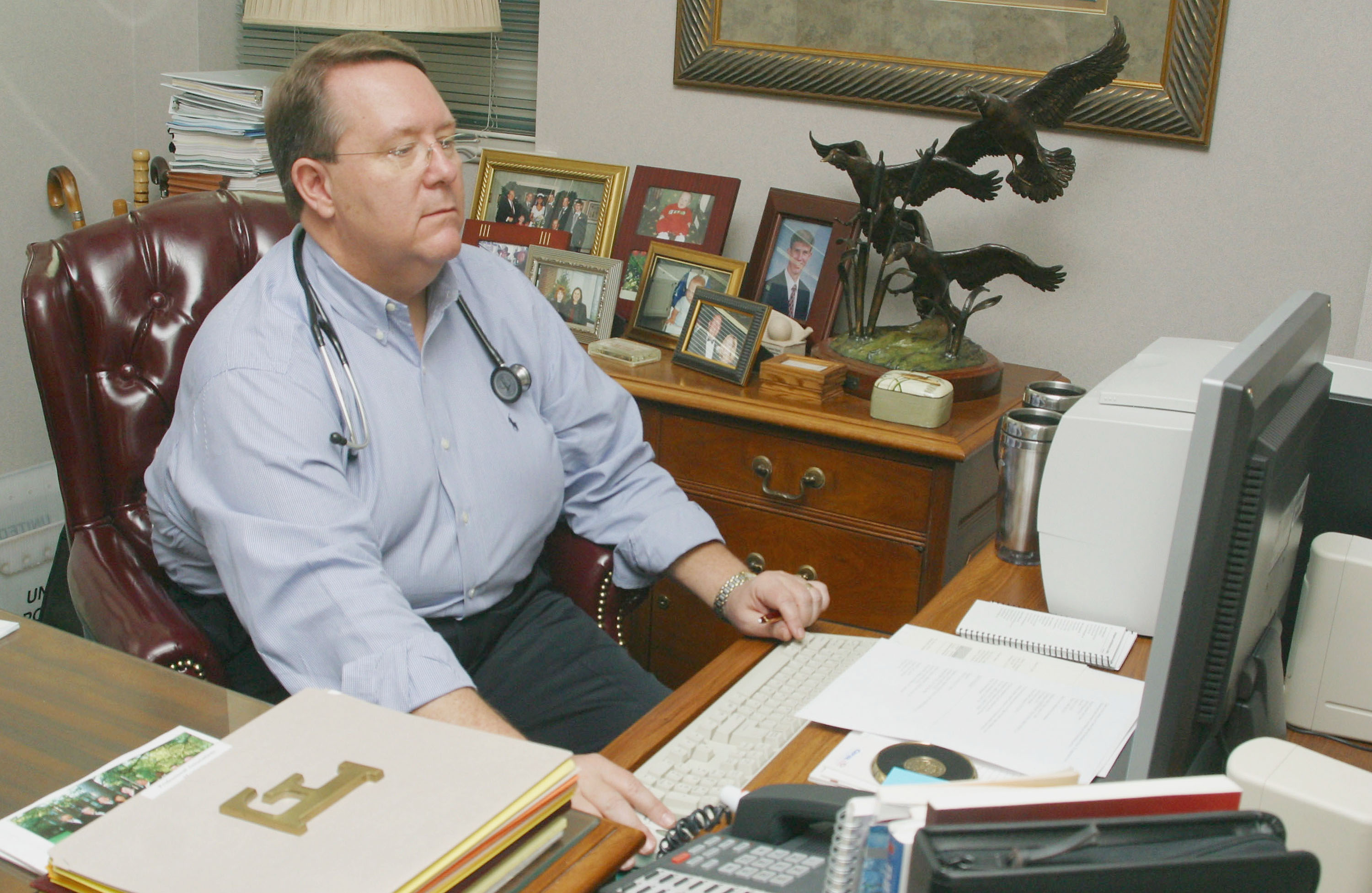 Heavier doctors less likely to diagnose obesity, study says - The World ...