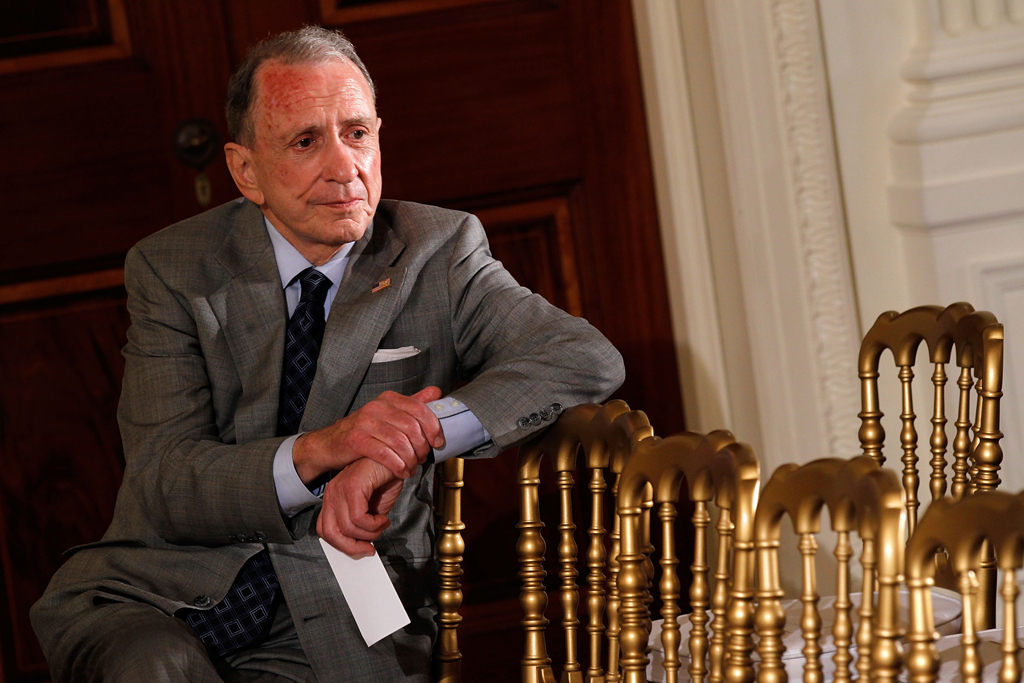 Arlen Specter, former senator, battling cancer - The World from PRX