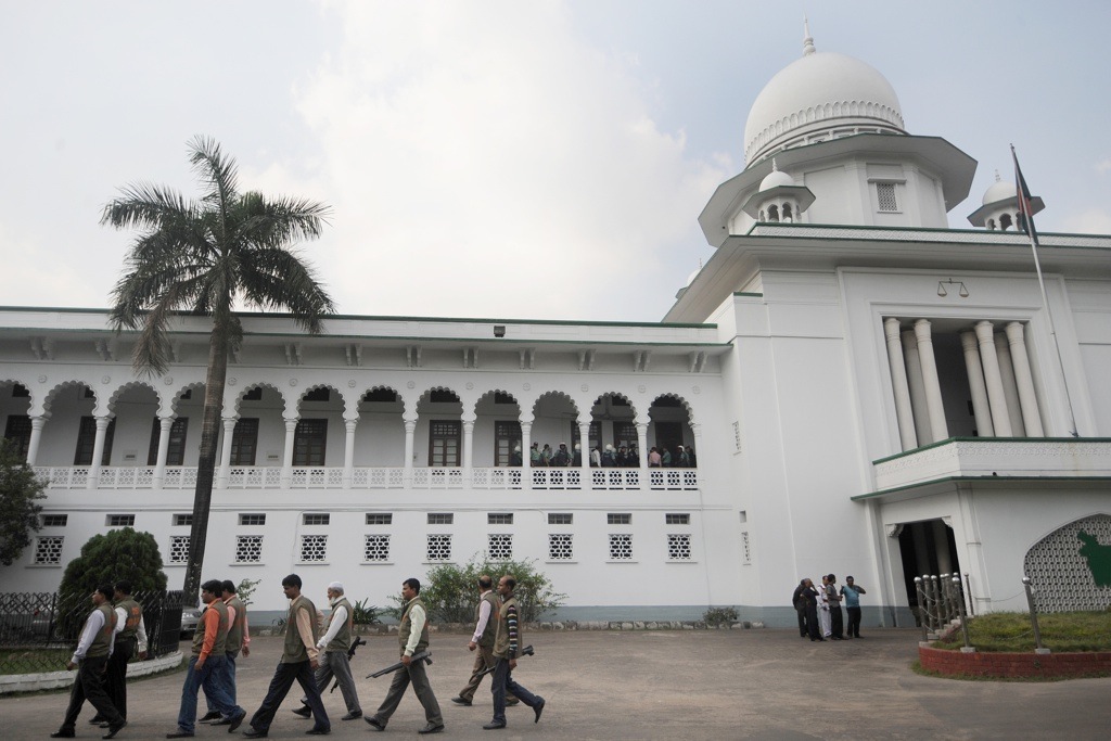 Bangladeshi doctors to face charges in flogging death of Hena Begum, 14 - The World from PRX