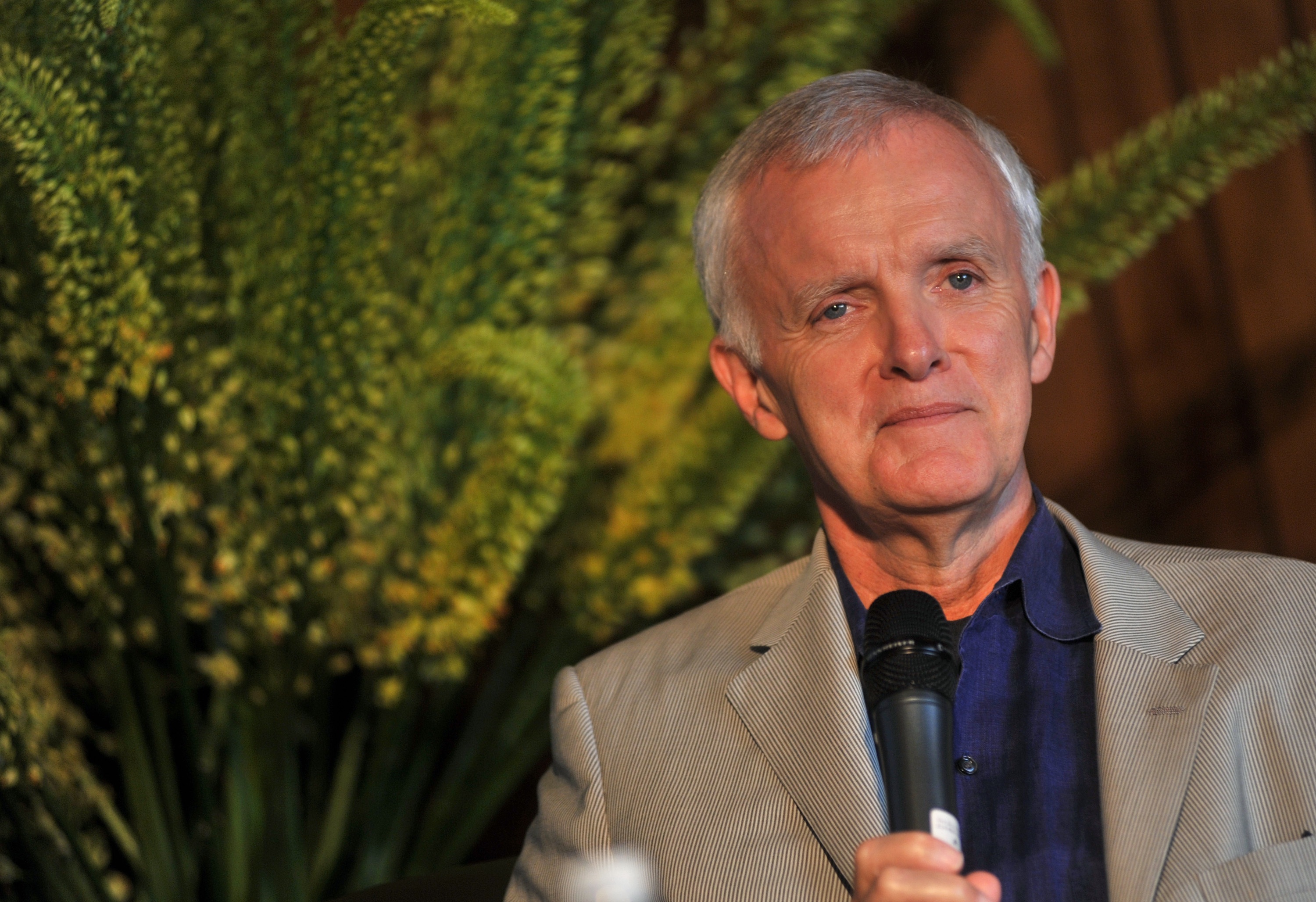 Former Sen. Bob Kerrey reconsidering run for US Senate - The World from PRX