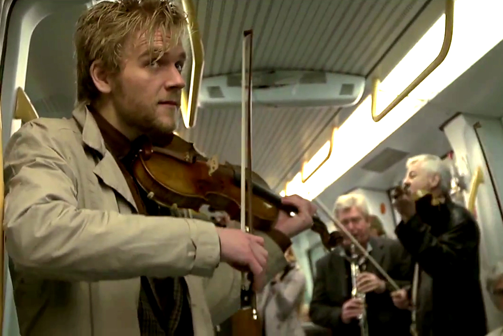 Classical flashmob performs on Copenhagen subway (VIDEO) - The World ...