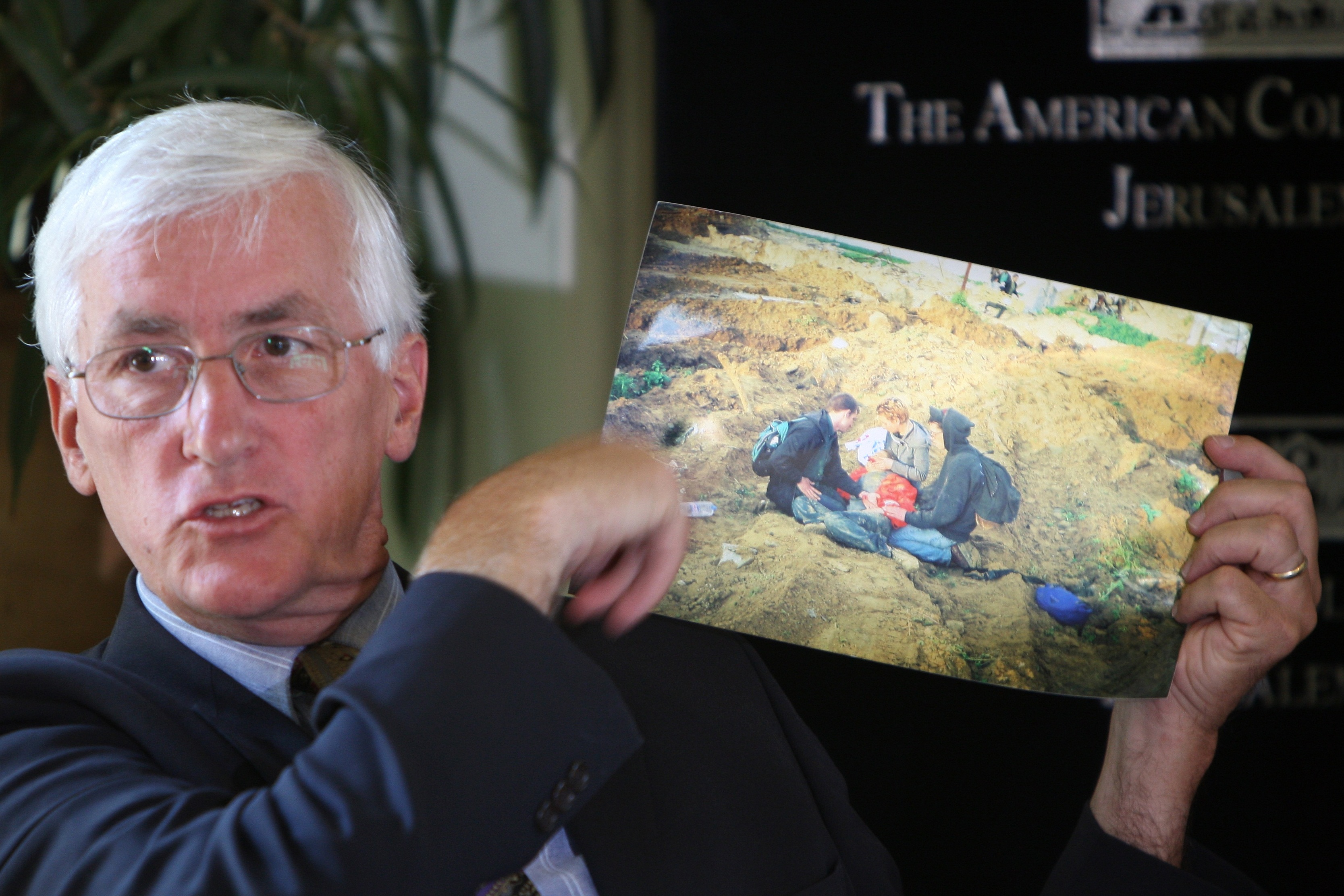 'Gross negligence' killed Rachel Corrie, father says - The World from PRX