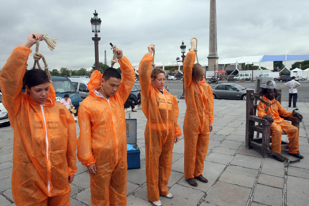 Canadian senator suggests supplying criminals with rope in jail - The ...