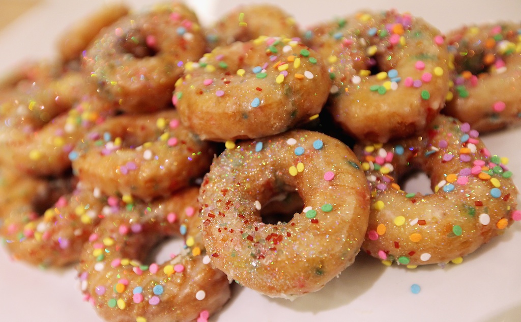 National Donut Day honors women who served soldiers donuts during WWI ...