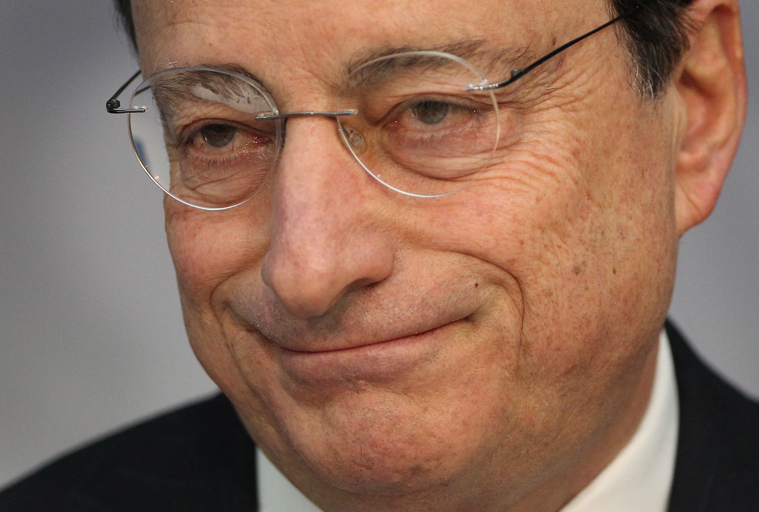 Mario Draghi: ECB is working on bond plan - The World from PRX