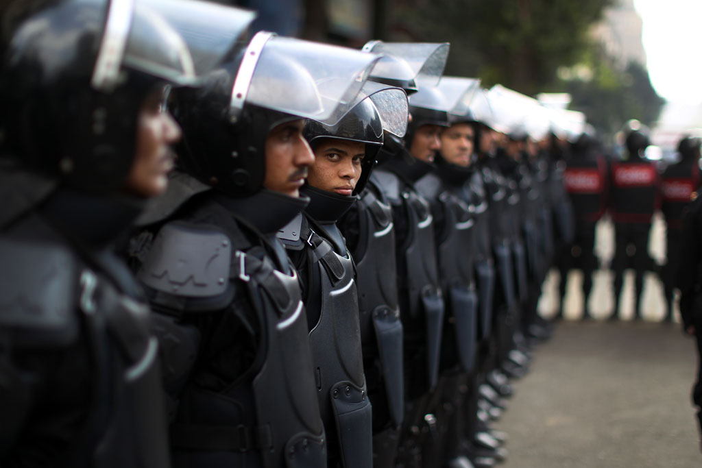 President Mohammed Morsi pushes unity, defends economy in Egypt - The ...