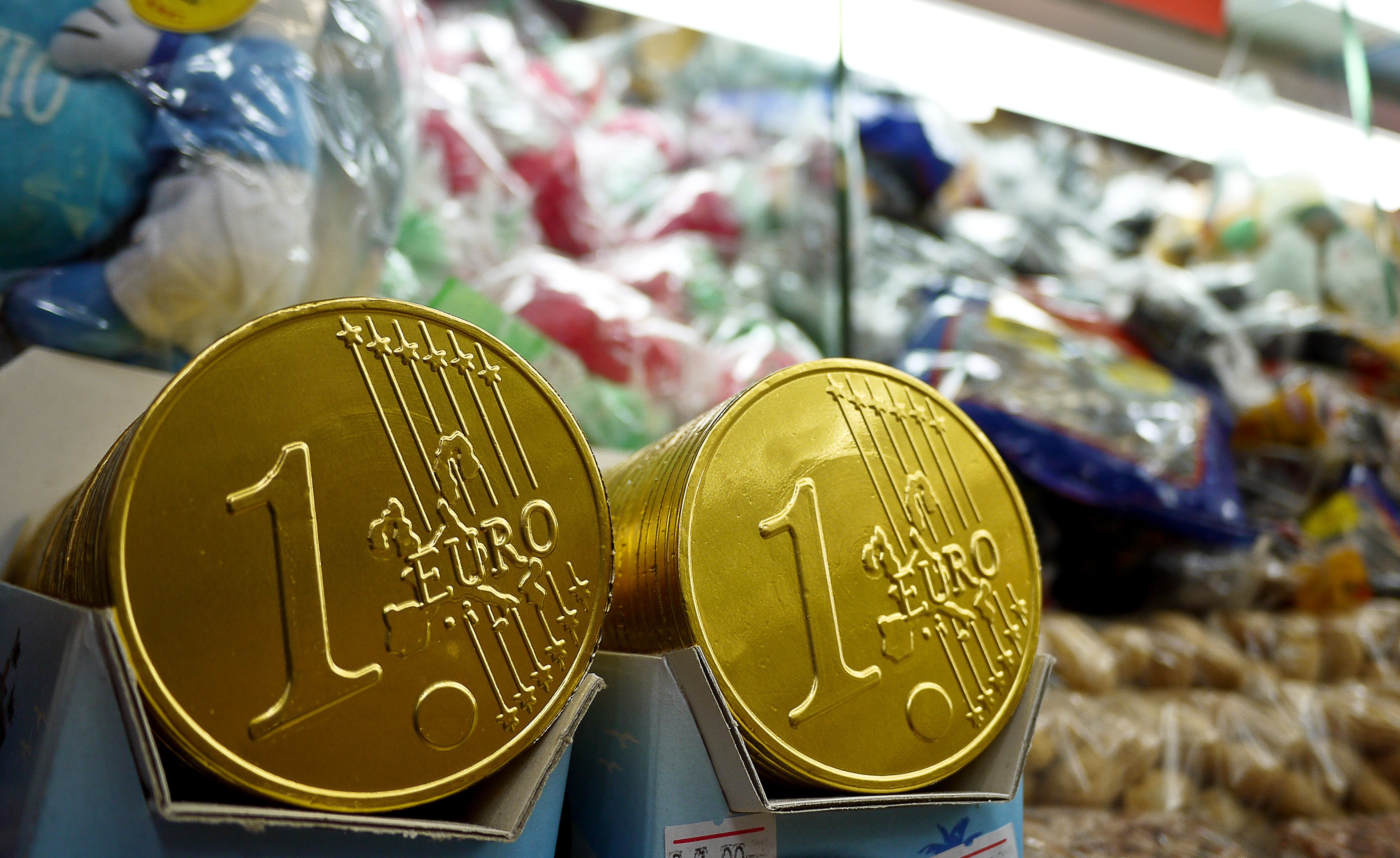 Euro's 10th anniversary: no celebrations planned - The World from PRX