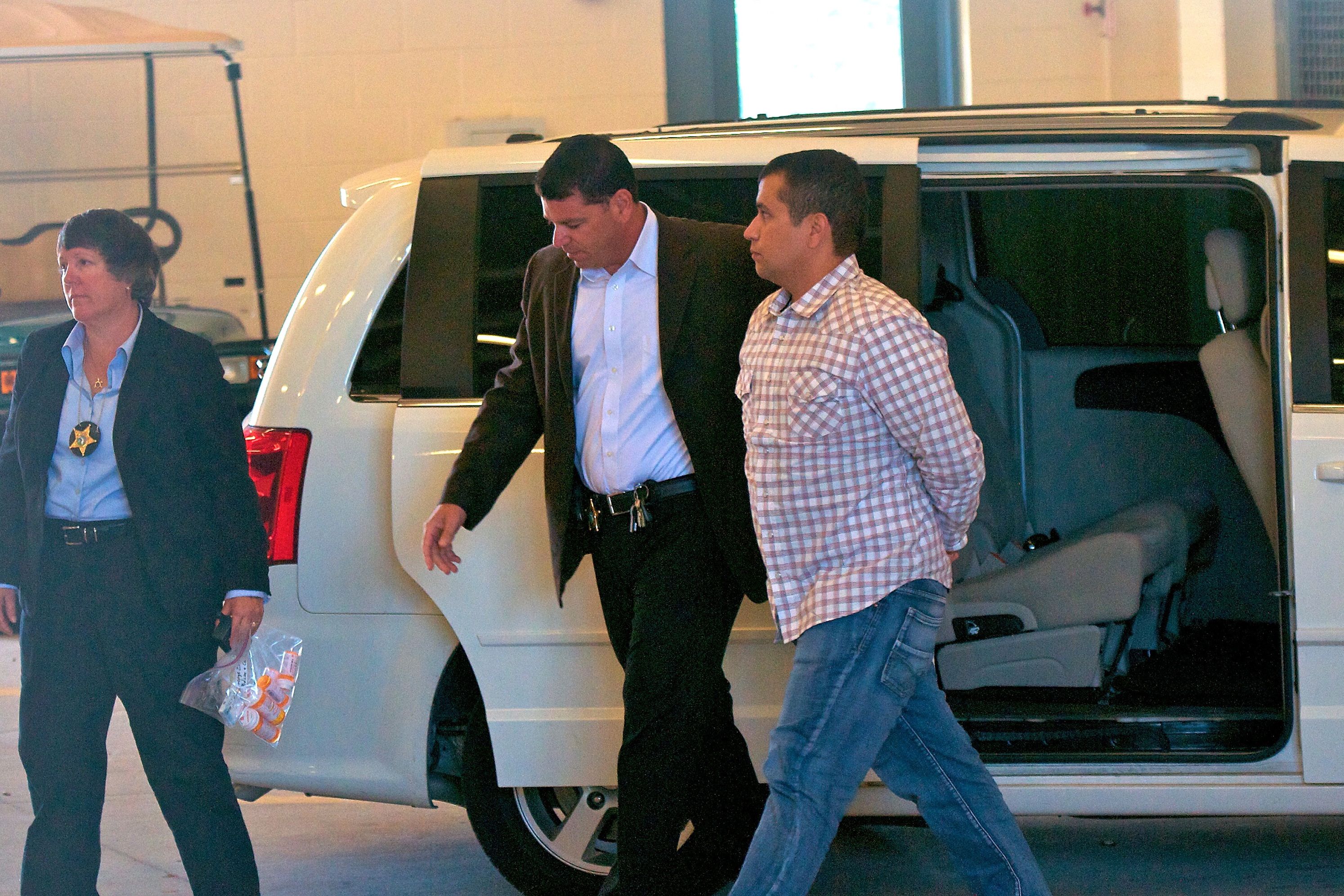 George Zimmerman back in jail after bond revoked (VIDEO) - The World ...