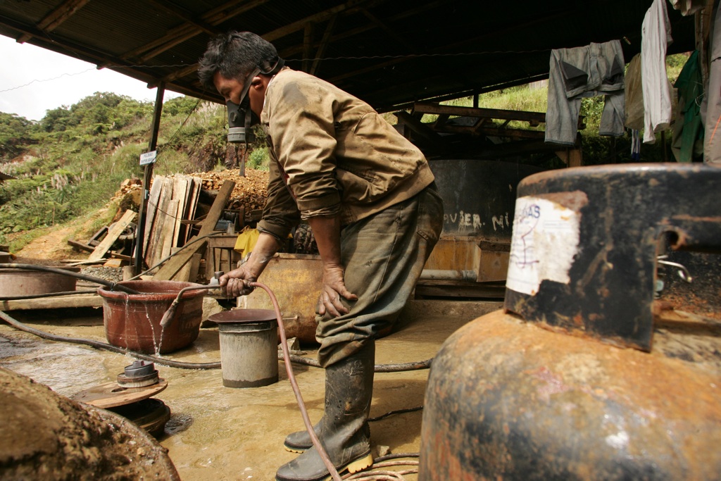 Peru declares state of emergency over Conga mine - The World from PRX