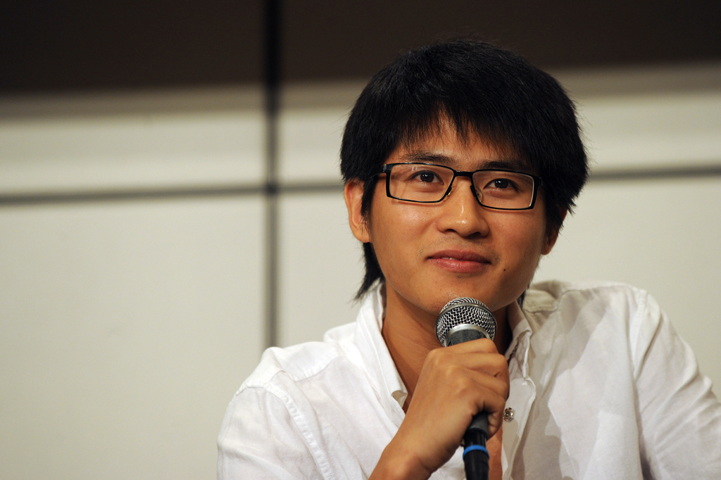 Chinese writer Han Han sues blogger Fang Zhouzi for accusing him of ...