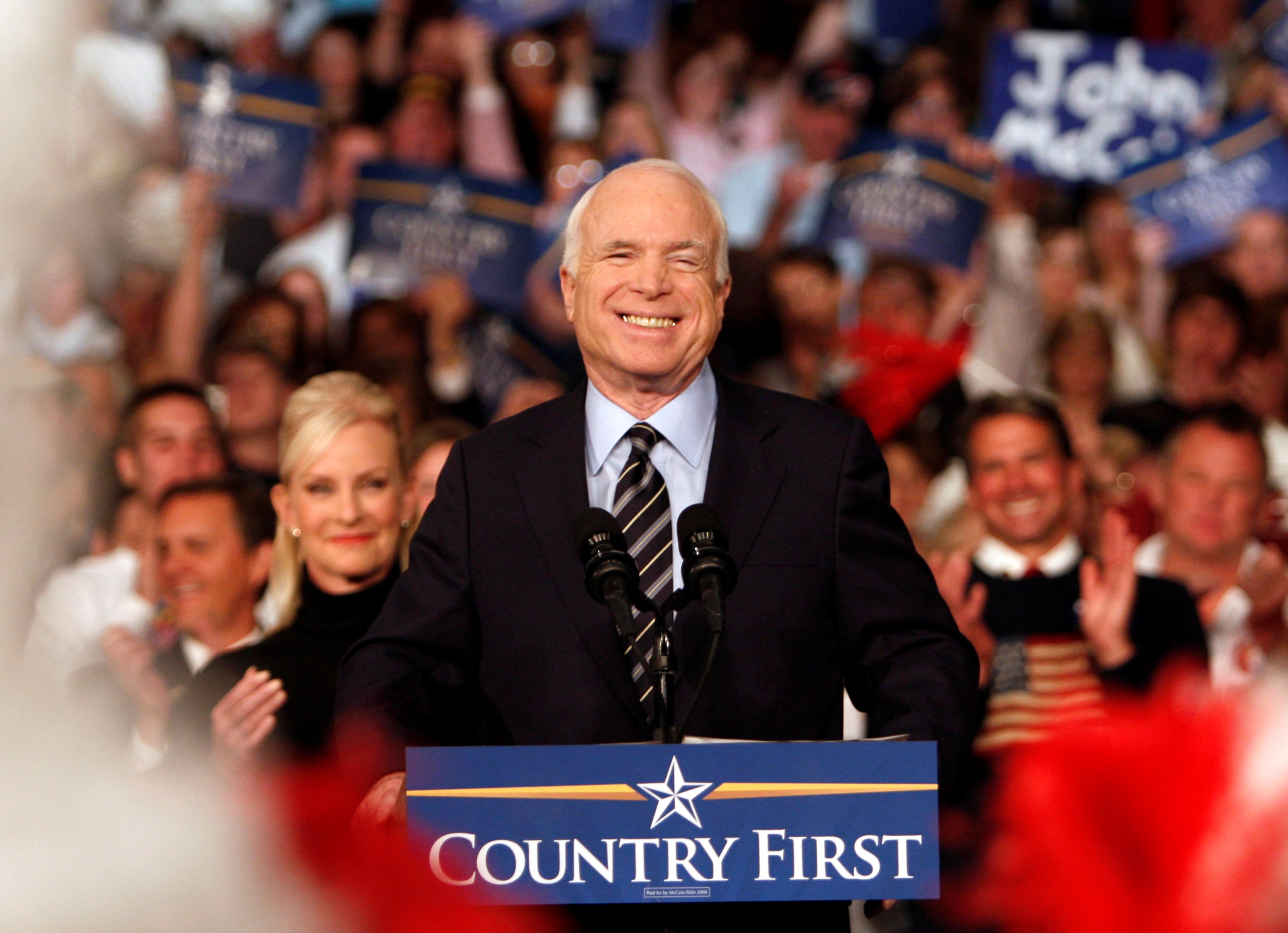 John McCain, ex-POW and 'maverick Republican,' dies at 81 - The World ...