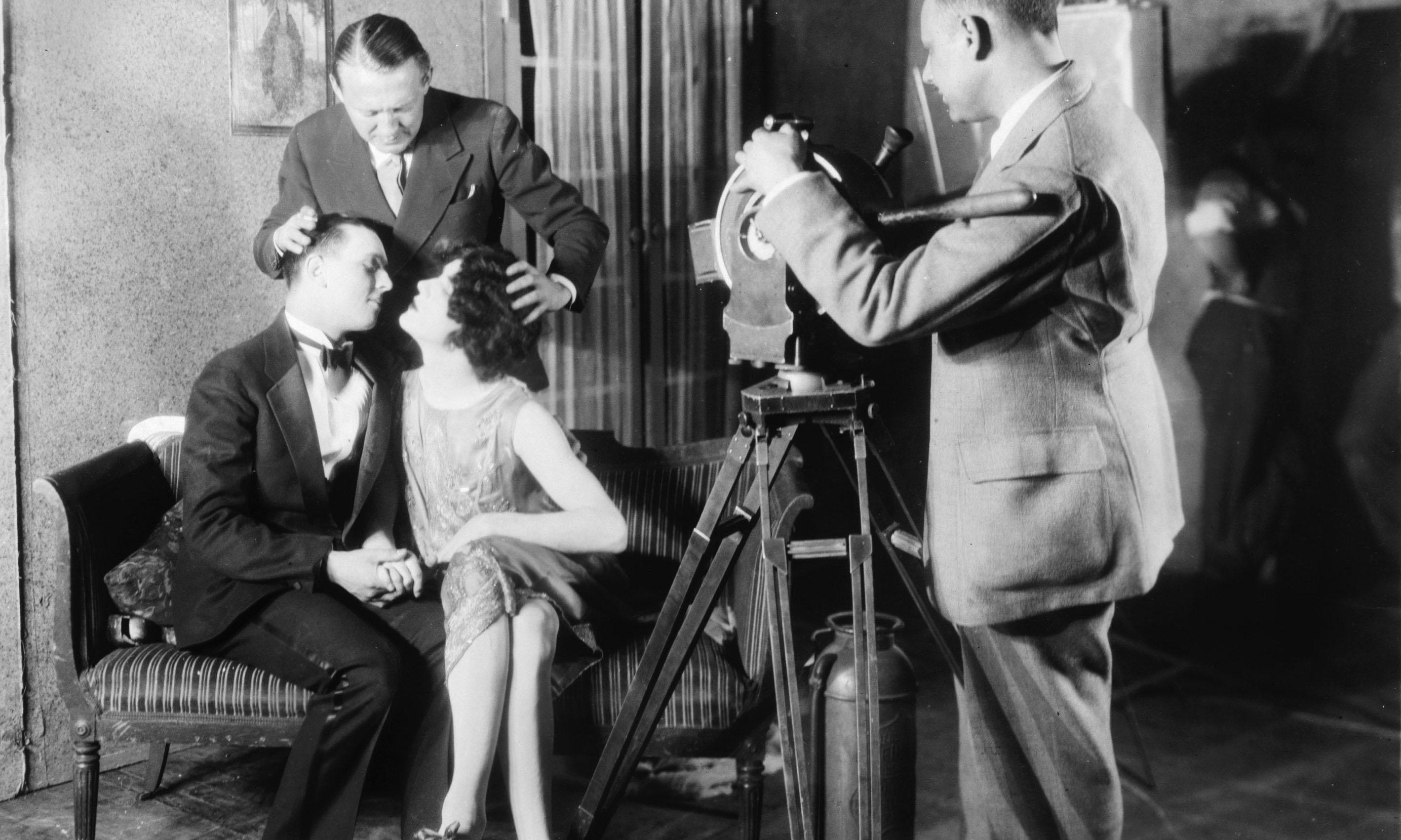 A day in the life of an ‘intimacy coach’ - The World from PRX