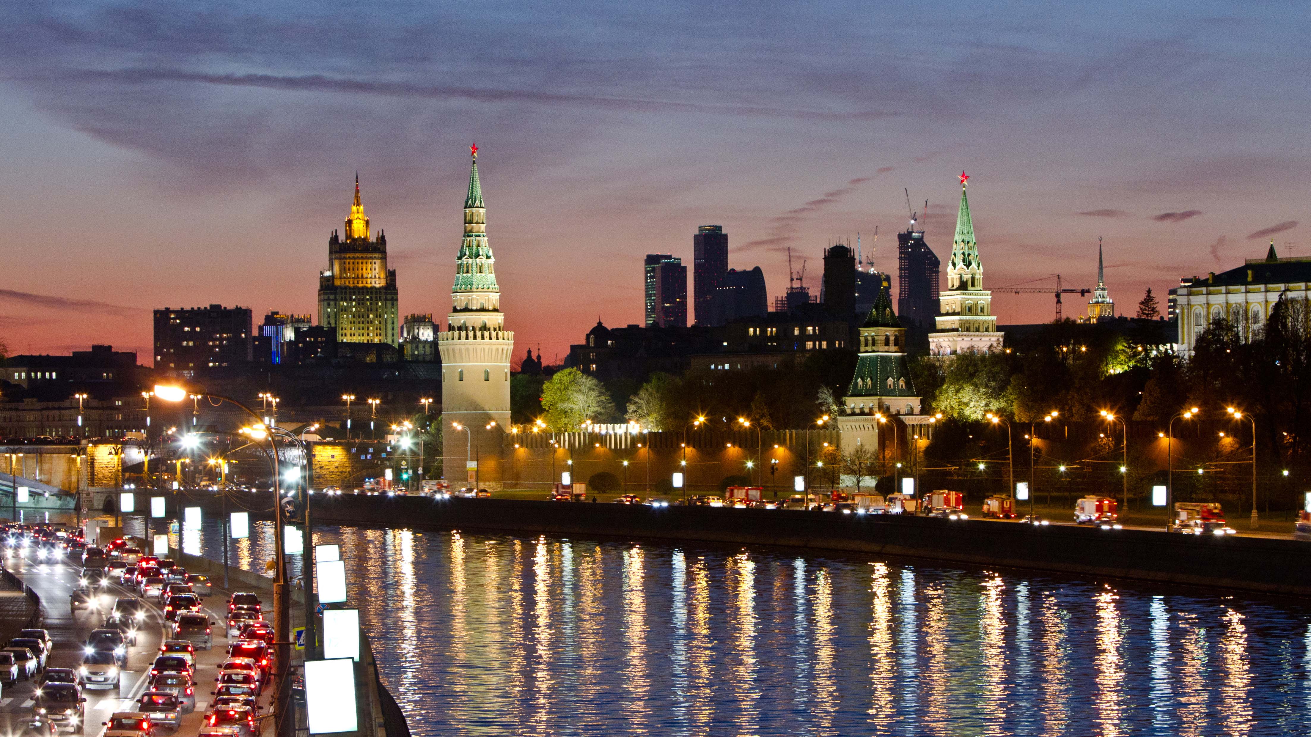 Russia responds to Mueller report: Moscow wins, Putin is stronger than ...