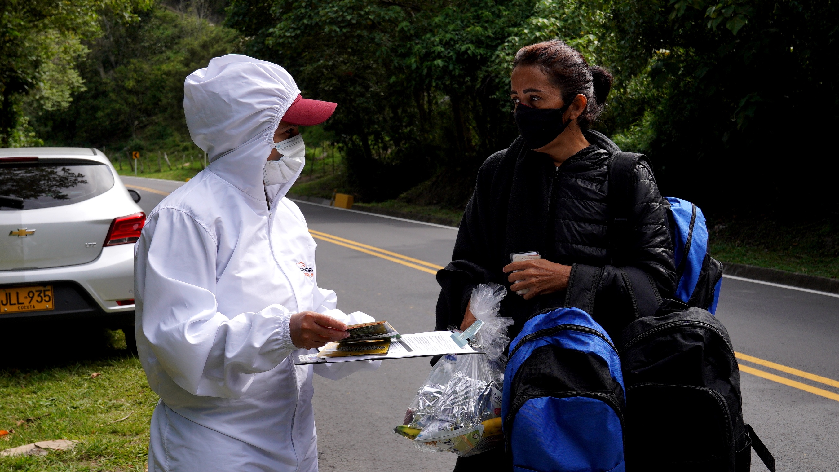 Amid pandemic, Venezuelans hit the road again in search of work - The ...