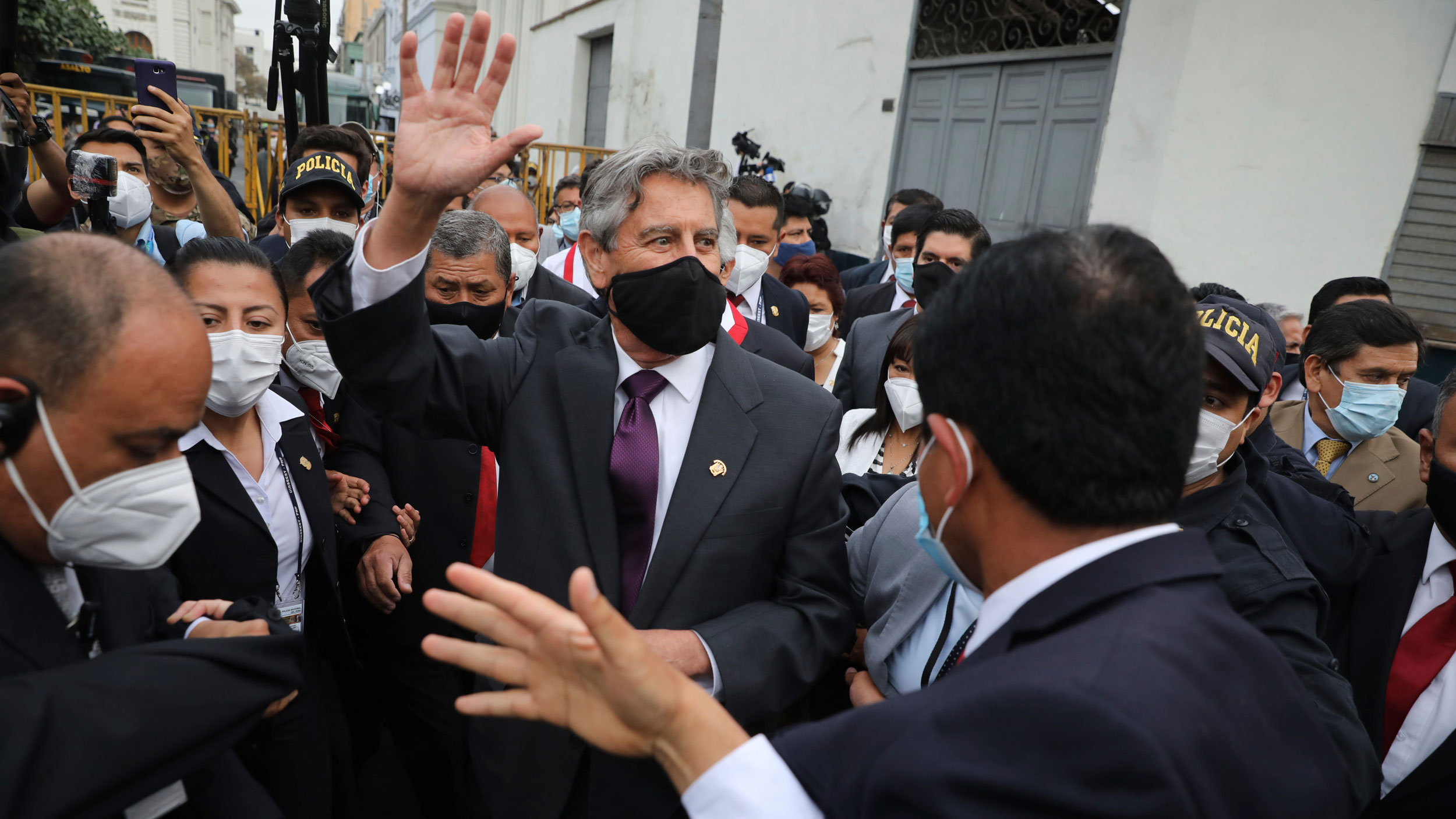 Peru chooses its third president in a week amid political crisis - The ...