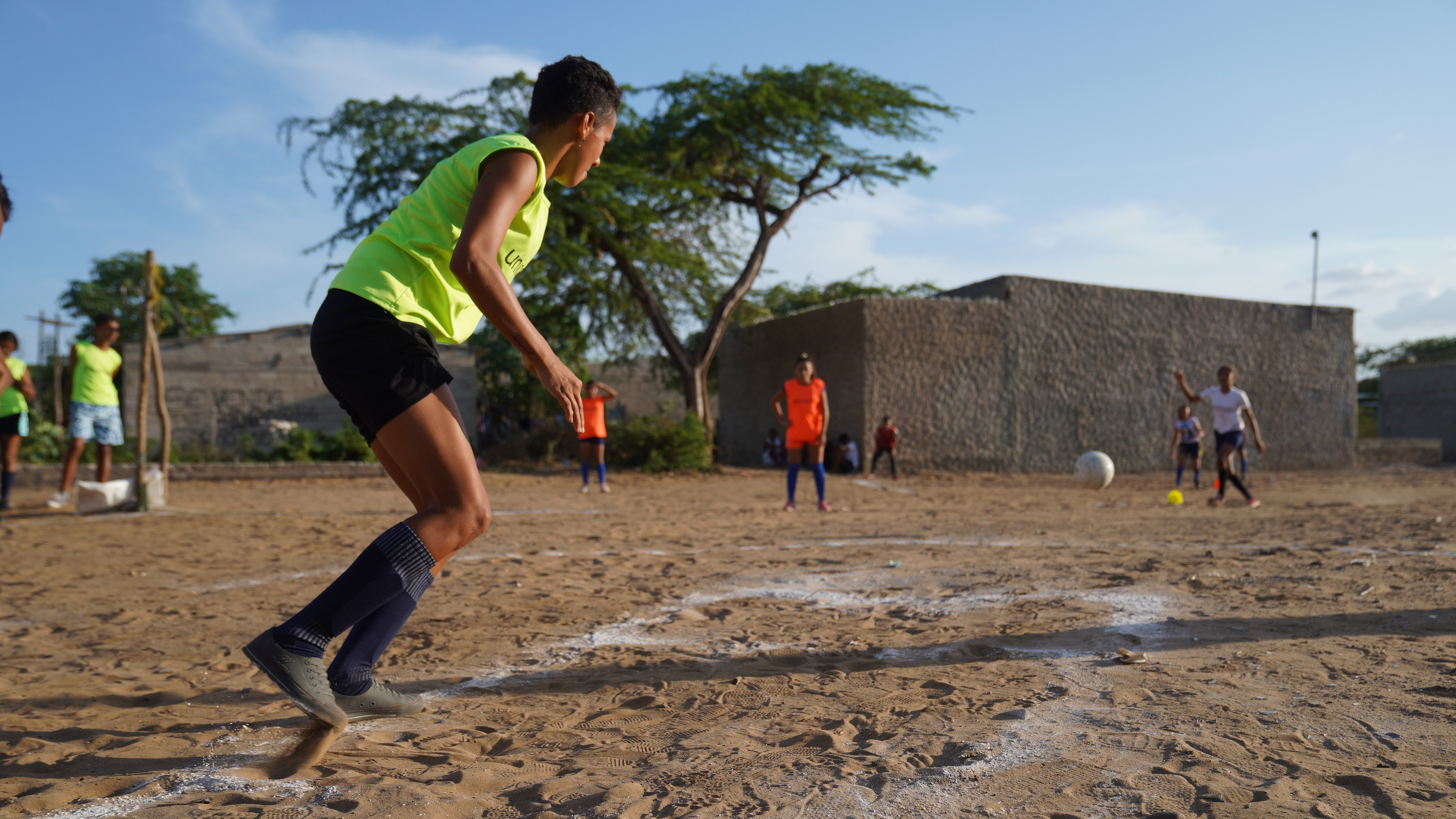 Kickball builds bonds between migrants and locals in this Colombian ...