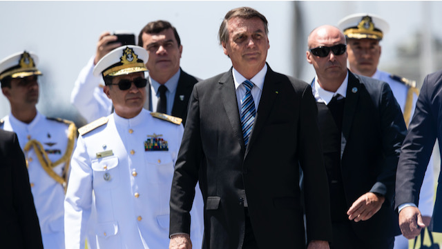 Who are Brazil's private security guards who outnumber the police ...