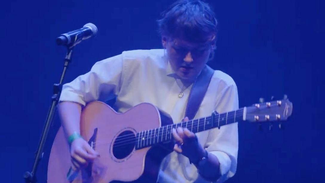 Irish singer-songwriter Dani Larkin navigates a troubled border with ...