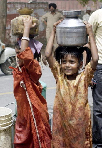 Bottled water banned or restricted at more than 90 universities - The ...