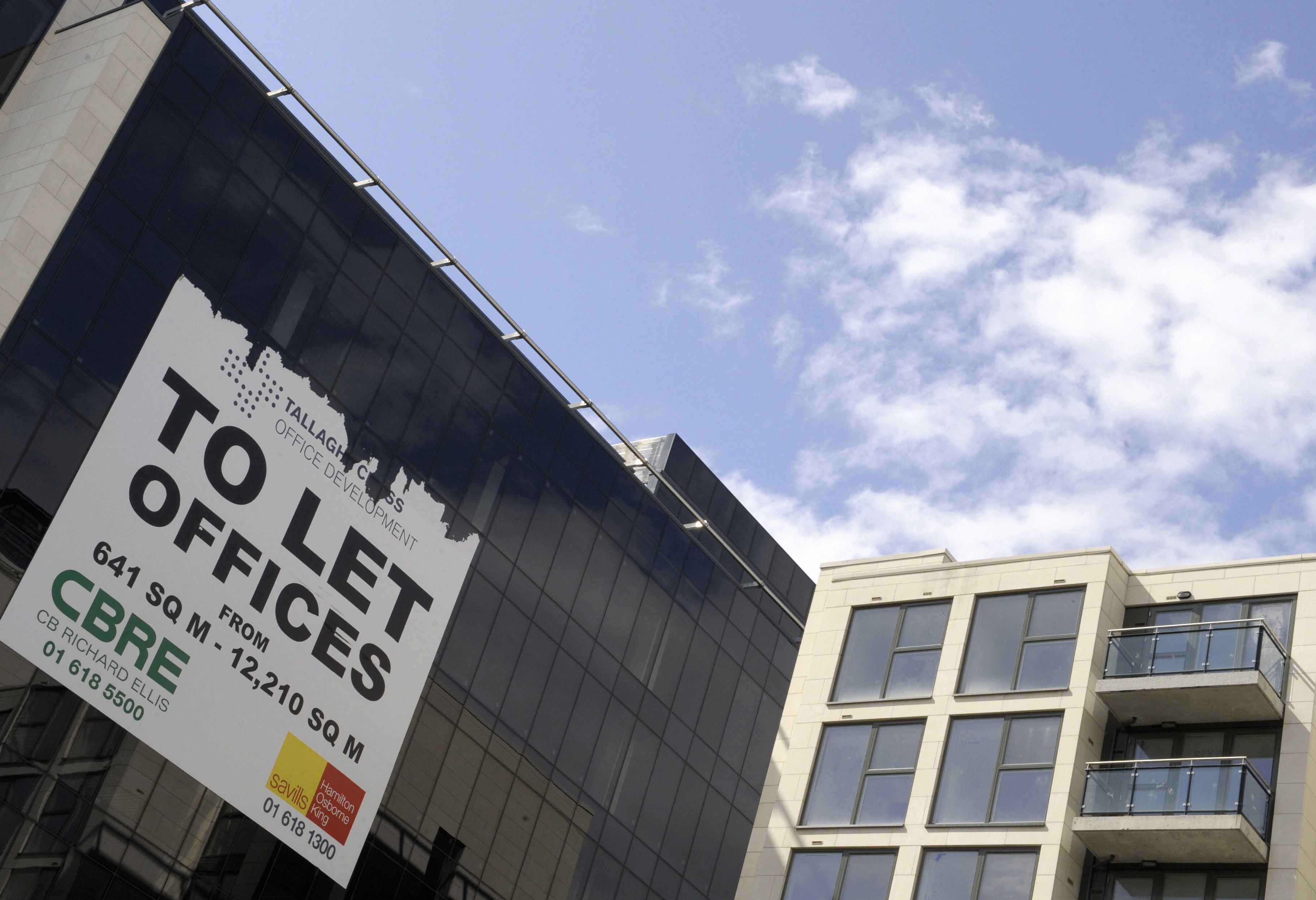 Ireland falls back into recession - The World from PRX