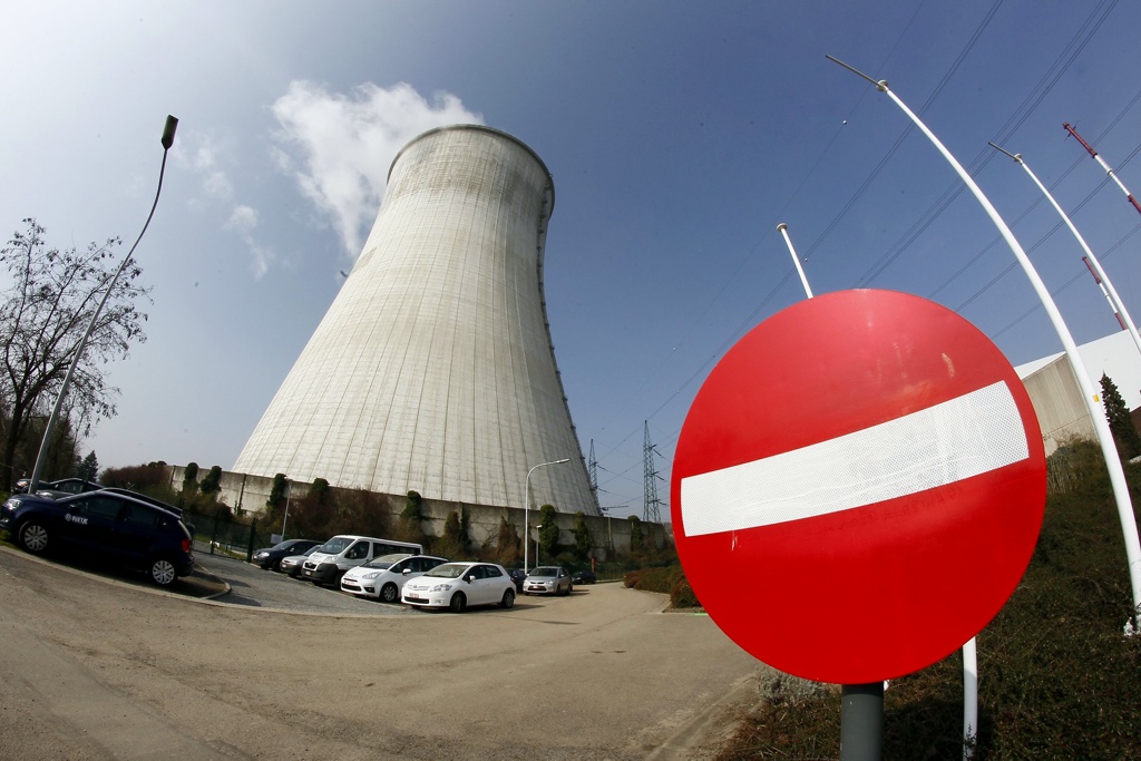 Tokyo nuclear protests: More than 100,000 anti-nuclear protestors took ...