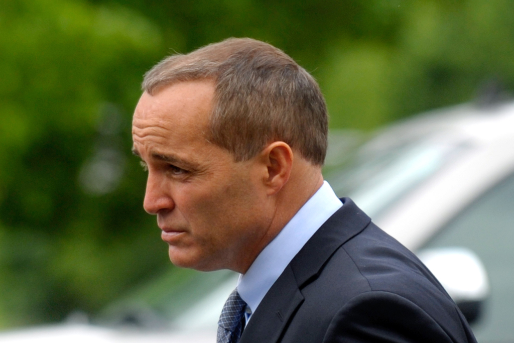 Andrew Young, John Edwards' aide, takes the stand for second day - The ...
