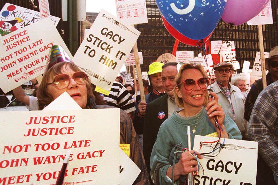 John Wayne Gacy victims' remains exhumed for DNA testing (VIDEO) - The ...