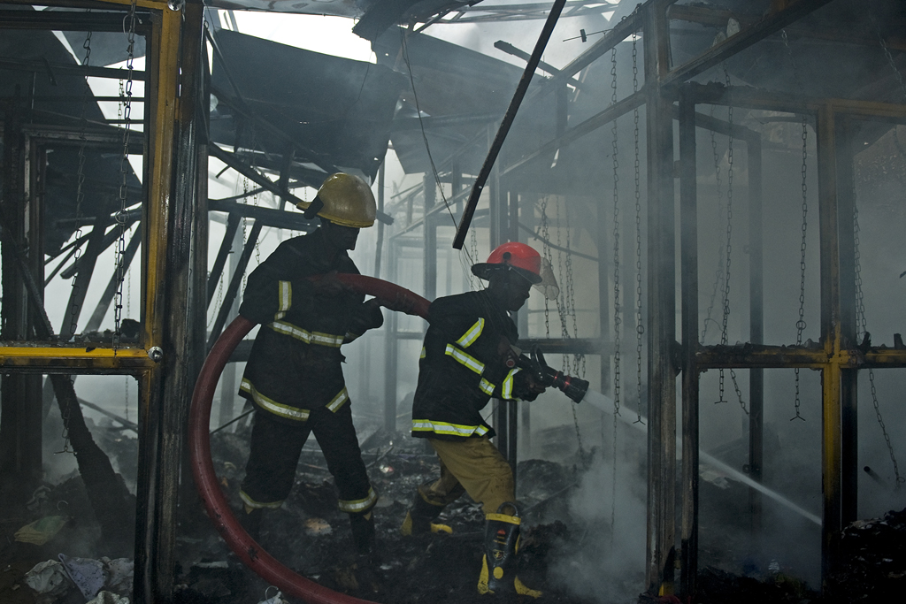 Explosion in downtown Nairobi, Kenya leaves many wounded (VIDEO) - The ...