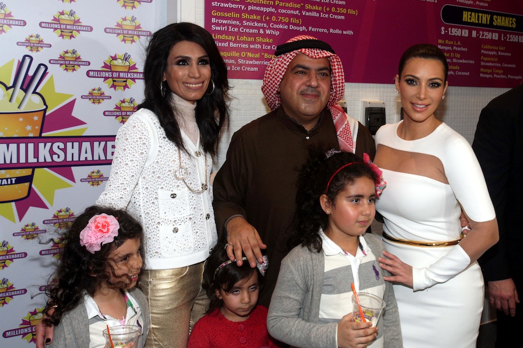 Bahrain: Kim Kardashian met with protests, teargas and fans - The World ...