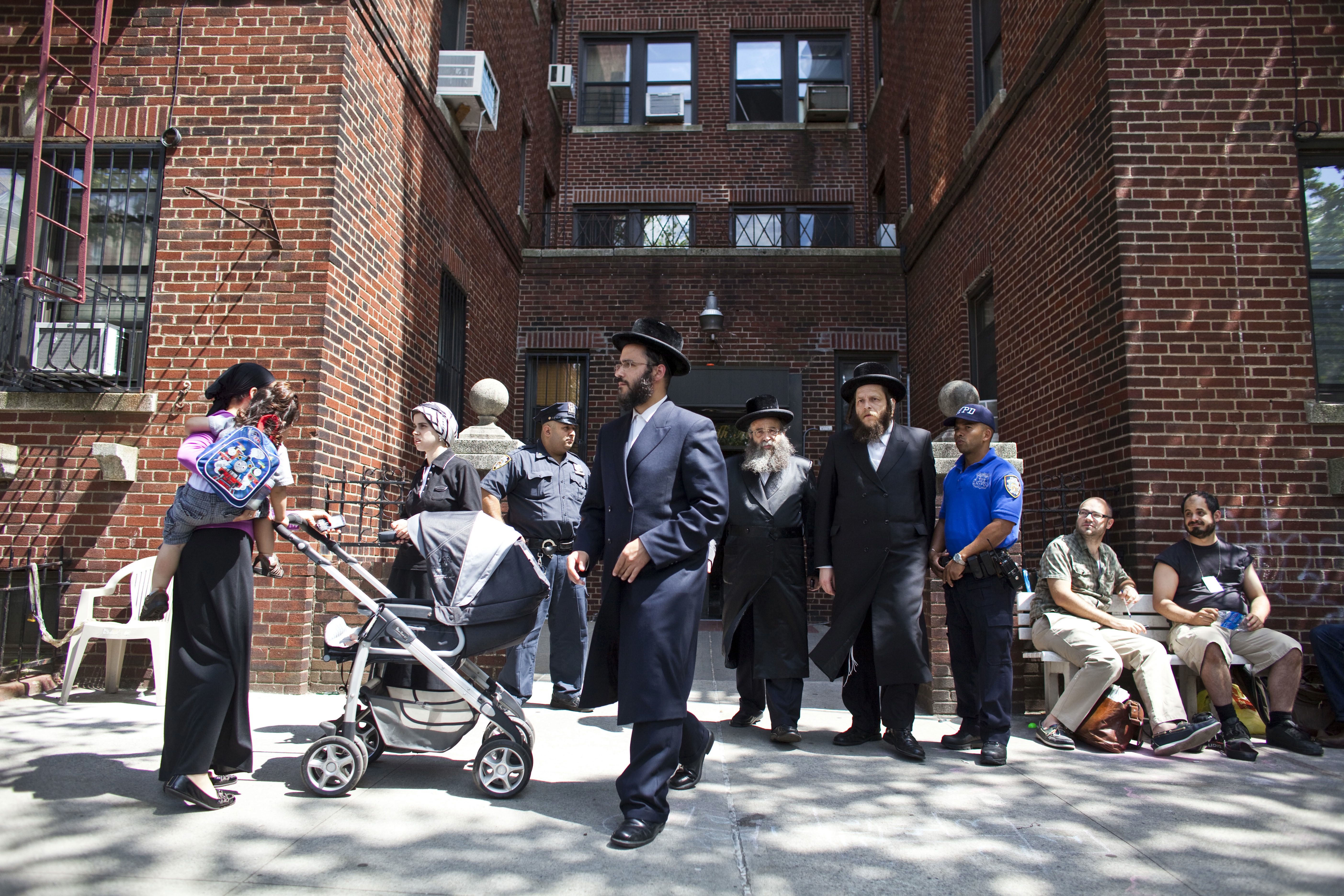 Family of murdered Brooklyn boy Leiby Kletzky sets up fund (VIDEO ...