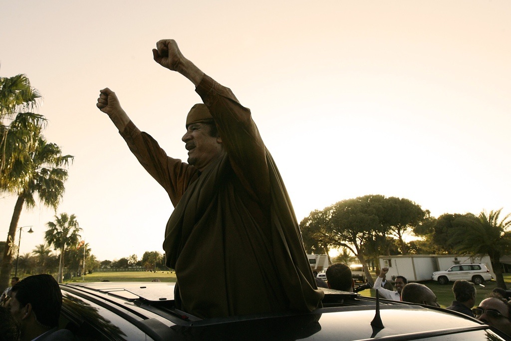 Gaddafi 'accepts' AU peace plan to end fighting (VIDEO) - The World ...