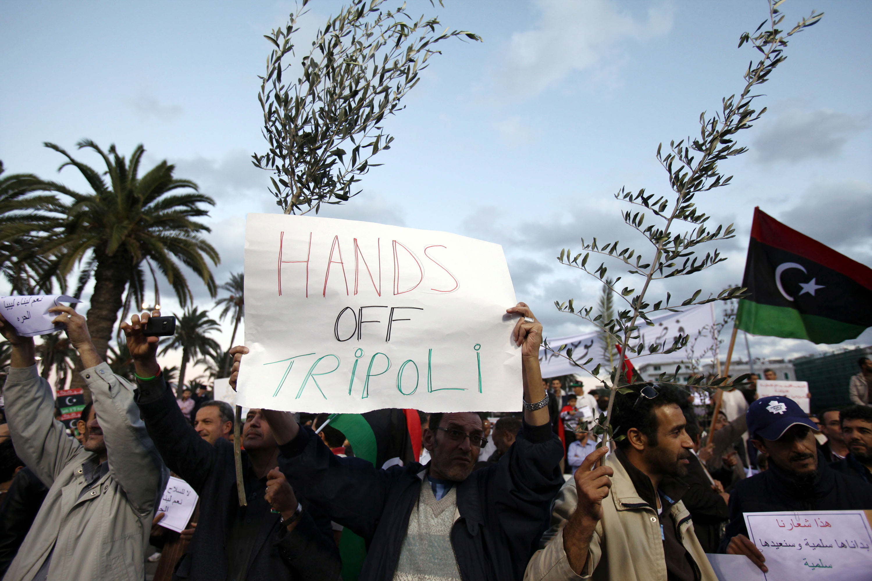 US specialists dispose Libyan weapons - The World from PRX