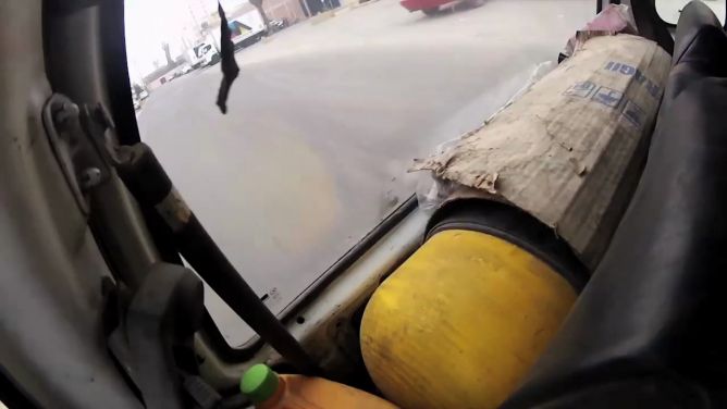 Lima taxi drivers convert their cars to natural gas (VIDEO) - The World ...
