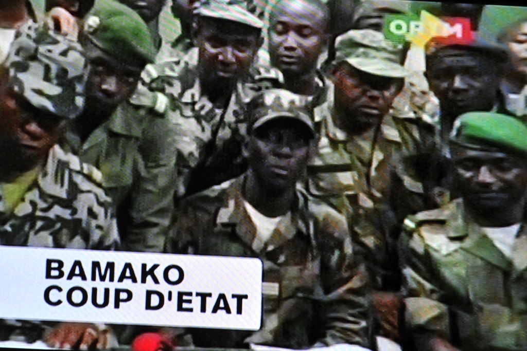 Mali Coup: Army wants stronger hand to fight Tuareg rebels and Al Qaeda ...