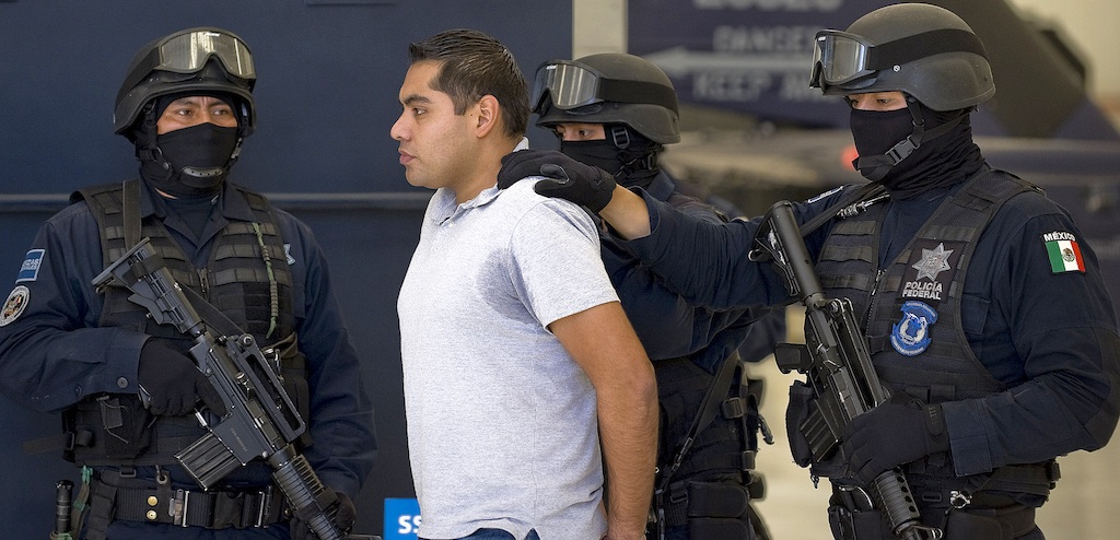 Mexico City airport shootout ringleader Bogard Felipe Lugo arrested ...