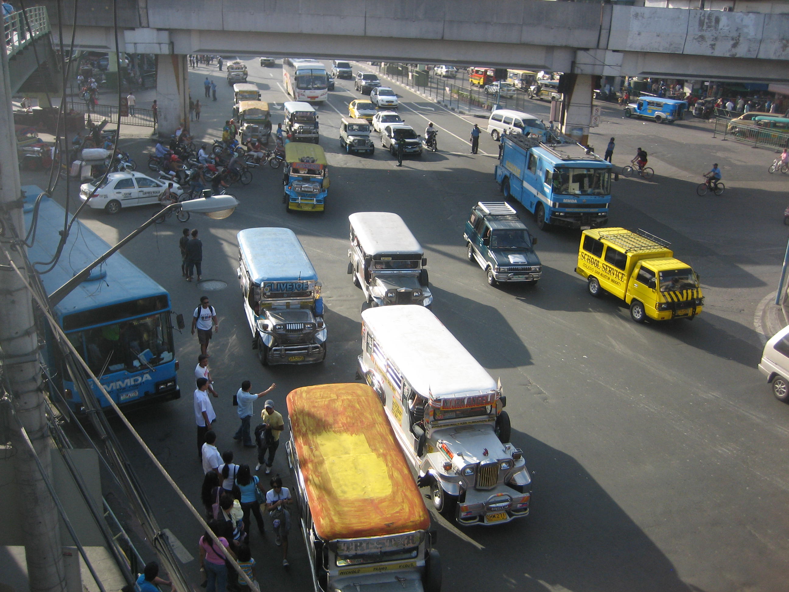 Manila seeks safer roads with women bus drivers - The World from PRX