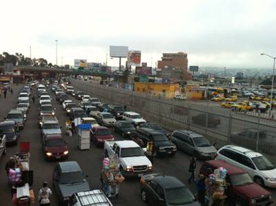 Patroling the border with Mexico - The World from PRX