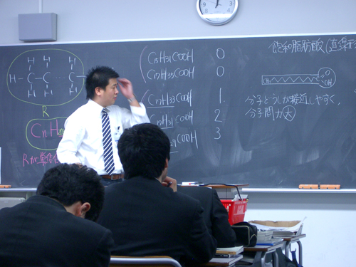 Japanese educators trying make science cool - The World from PRX