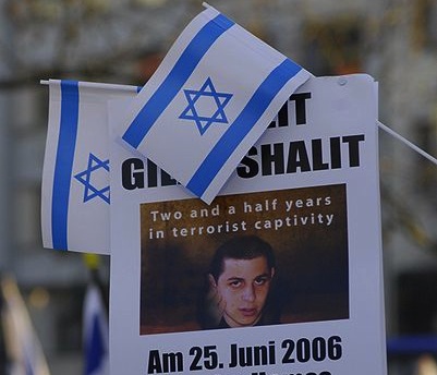 Israeli Soldier Gilad Shalit to be released by Hamas - The World from PRX