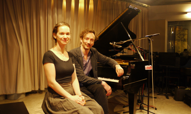 Classical music star Hilary Hahn branching out into improv pieces with ...