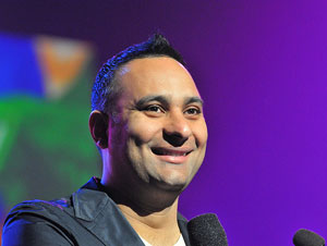 Indian comedian's ethnic jokes are a hit - The World from PRX
