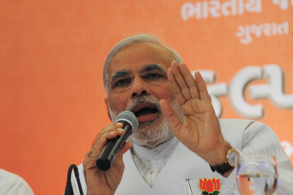 India: Gujarat election heats up, in thermometer reading for Modi's ...