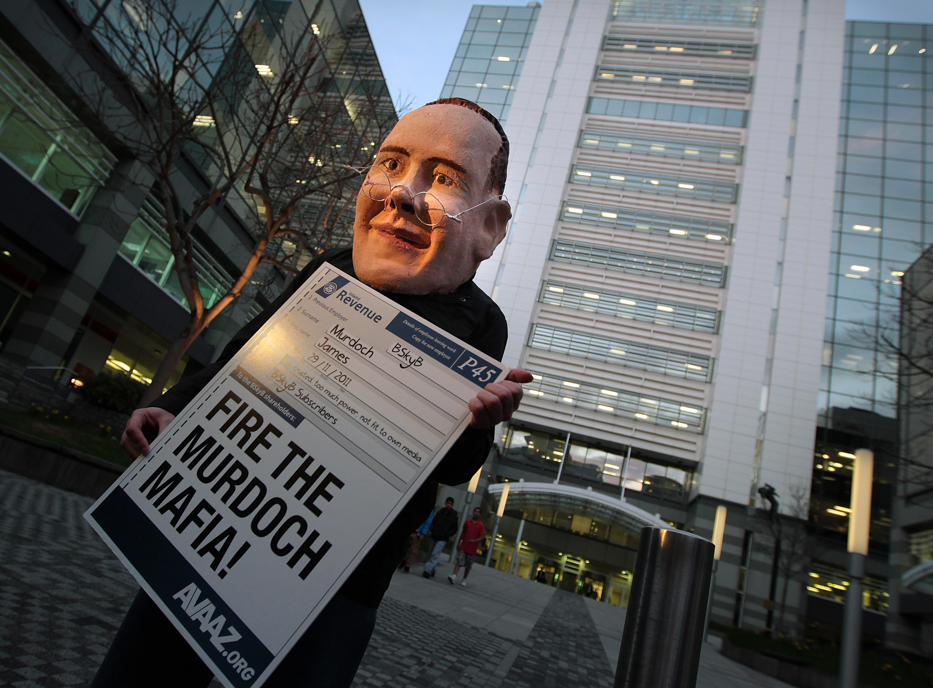 FBI's News Corp corruption probe now headed to Russia, sources say ...