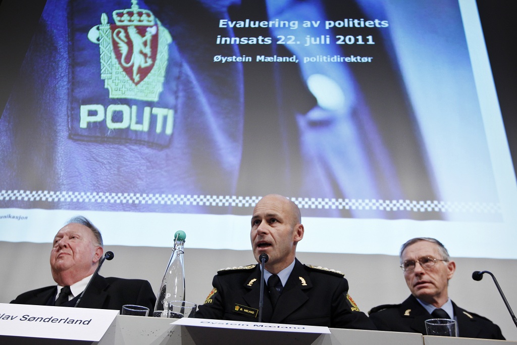 Norway police "sorry" for slow response to Breivik massacre - The World ...