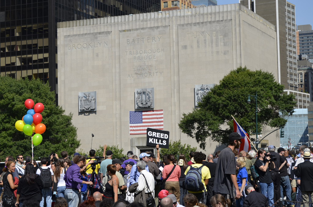 Occupy Wall Street marks first anniversary in New York City (PHOTOS ...