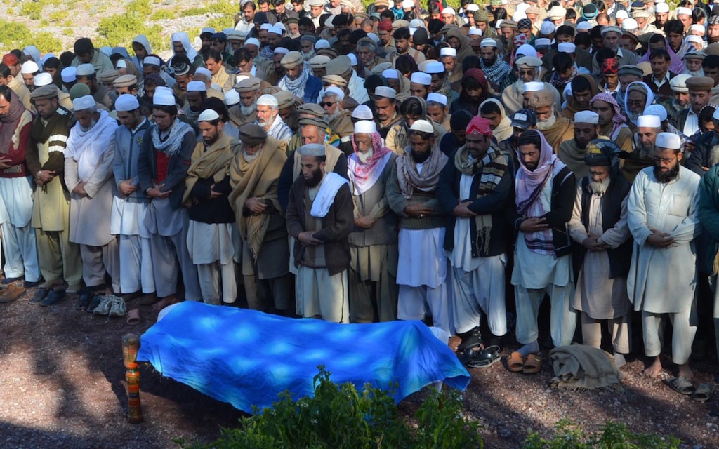 Pakistan soldier survives Taliban execution - The World from PRX