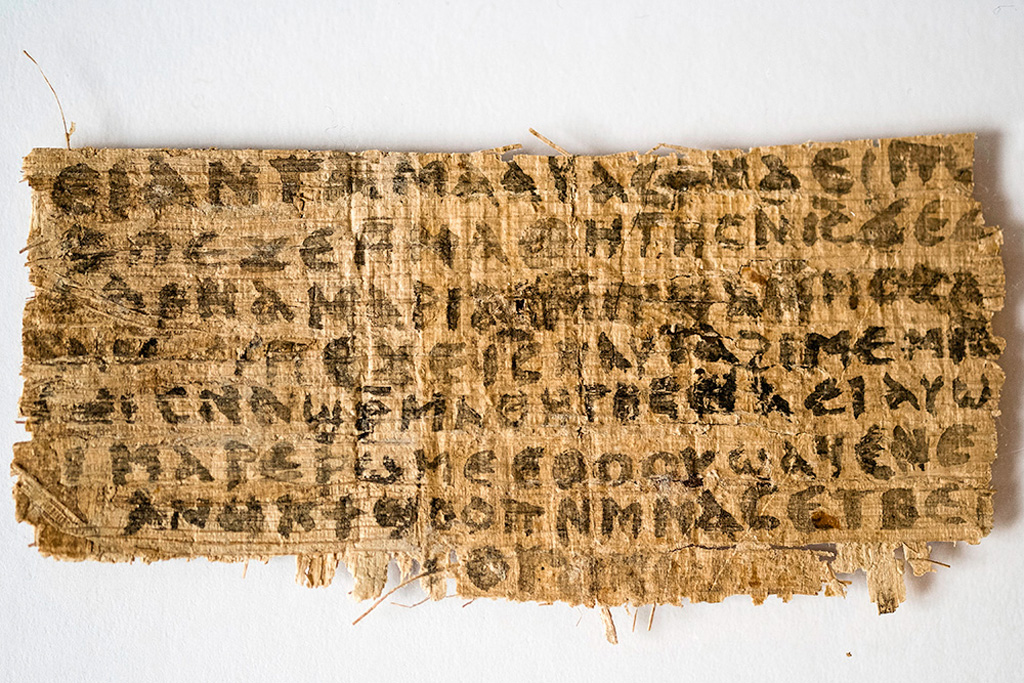 Vatican newspaper: 'Gospel of Jesus's Wife' papyrus is a fake (VIDEO ...